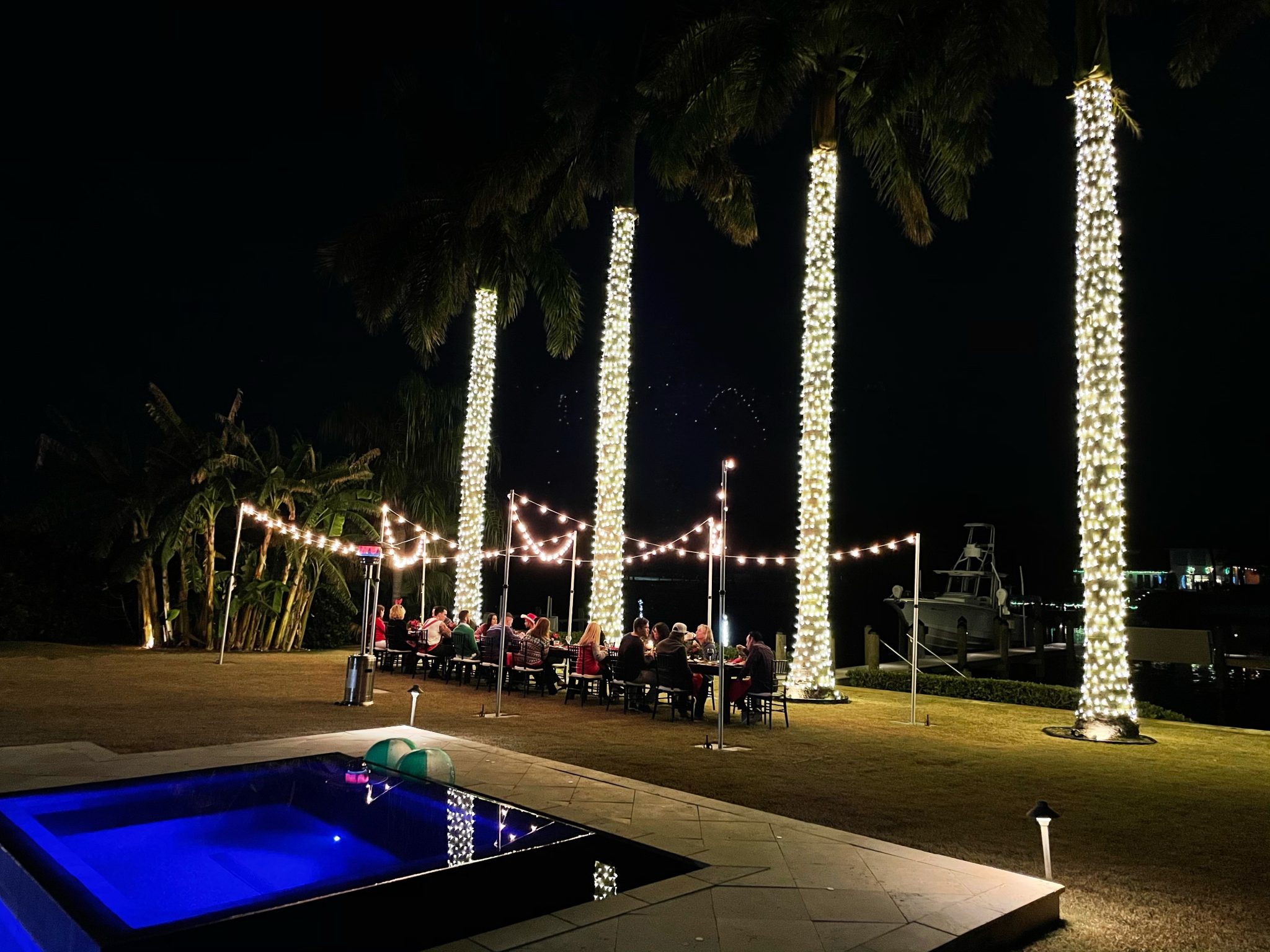 Light Stringers – Superior Party Rentals